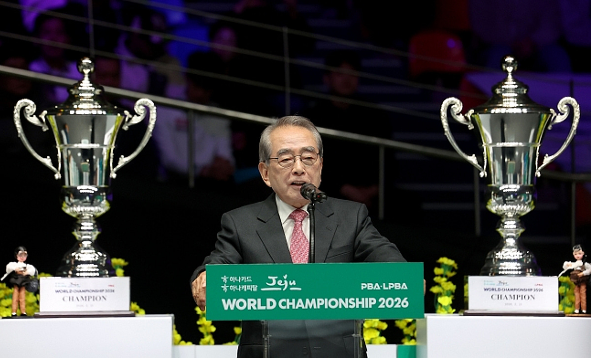 The winner's prize money '男 200 million - 女 100 million' will be ...